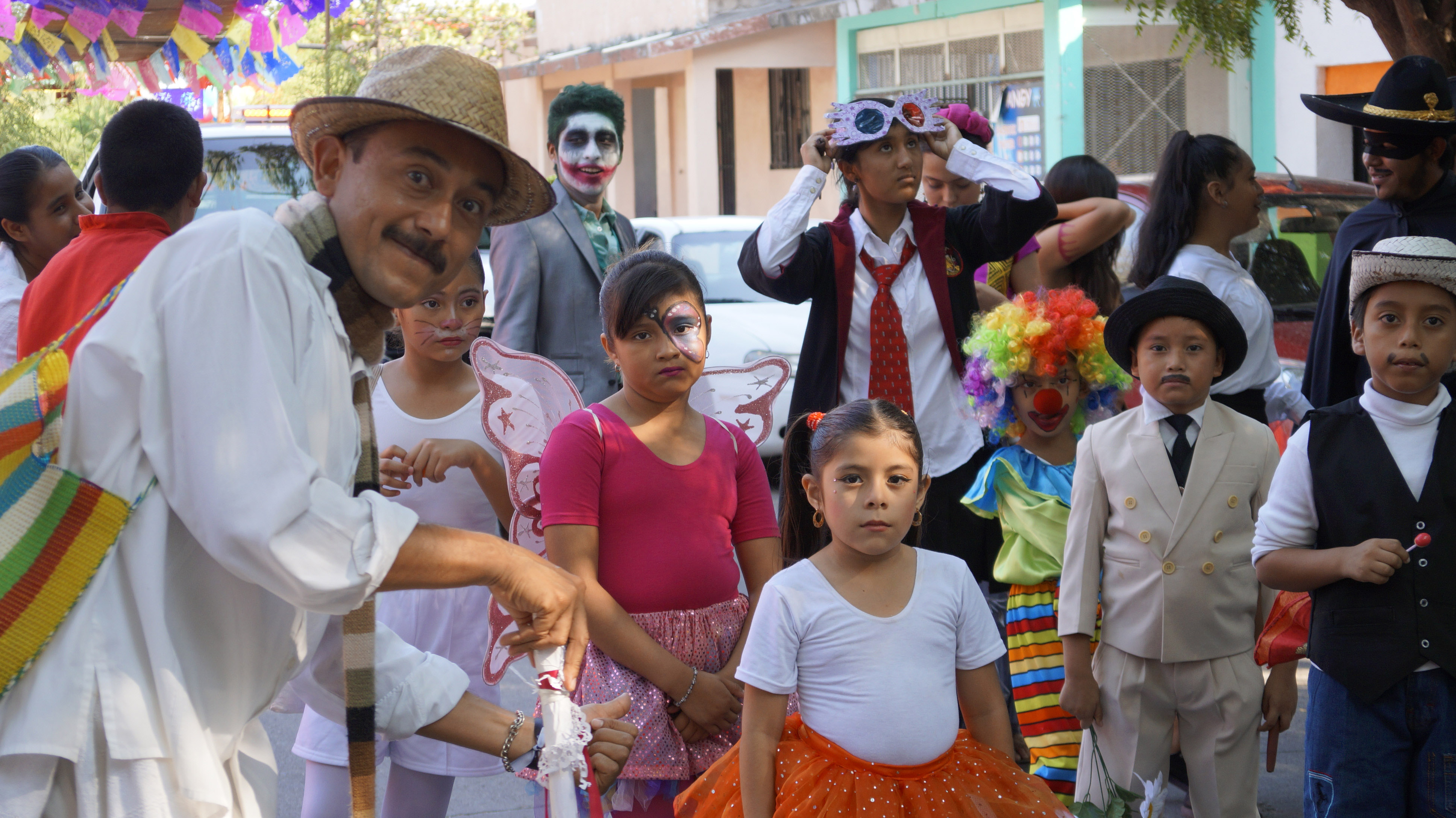 Con desfile inicia la celebración del 82 aniversario de Ciudad Ixtepec ...